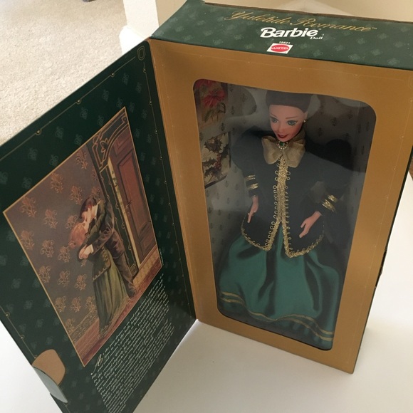 Mattel | Toys | Vtg Yuletide Romance Barbie Doll In Box Mattel Hallmark ...